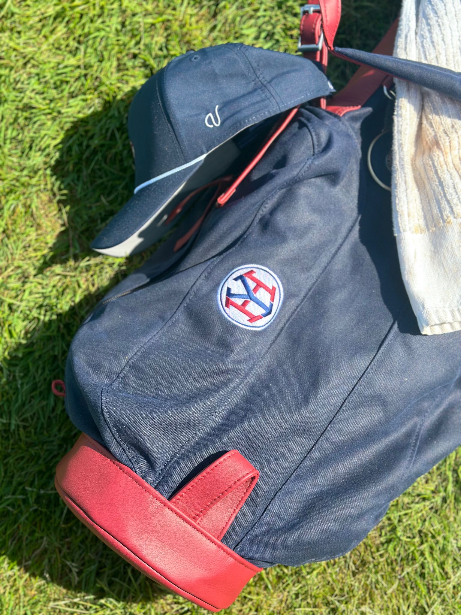 Harvard & Yale MacKenzie Bespoke Golf Bag - Preorder – Varsity 1827